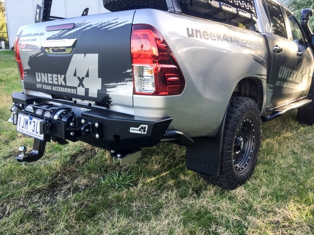Toyota Hilux Sr5 (07/15 To 05/18) 4wd Bullbars - Australian Products ...